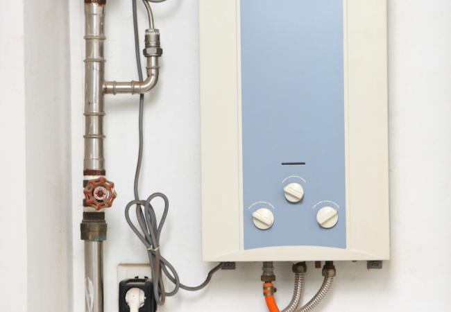 Benefits of Tankless Water Heaters | Danny Eaton Plumbing
