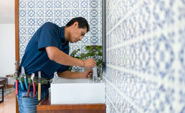 What’s the Difference Between Commercial and Residential Plumbing ...